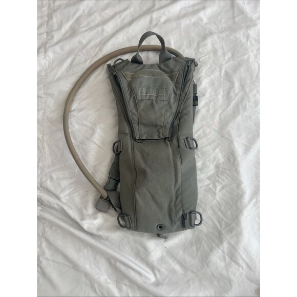 Camelback | Bags | Camelback Maximum Gear Hydration Backpack With ...